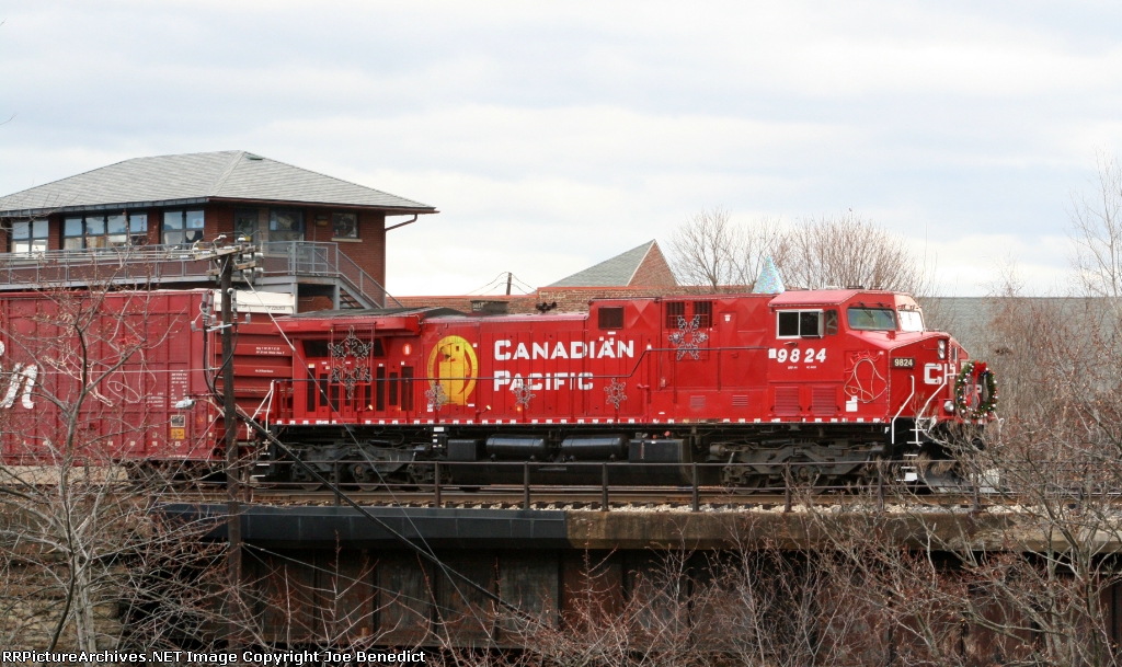 CP 2010 Holiday Train
